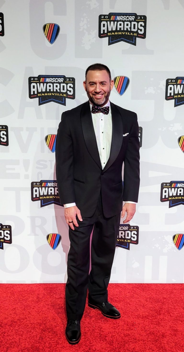 Robert "Bob" Lutz Biography - Robert J. Lutz